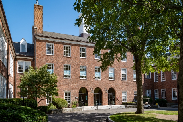 Beaver Country Day School - Bowdoin Construction