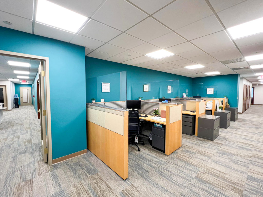 Corporate / Industrial / Lab - Bowdoin Construction